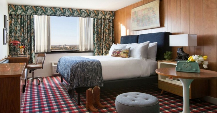 A Remodeled Holiday Inn That Definitely Needs To Be Seen | Page 2 of 3 ...