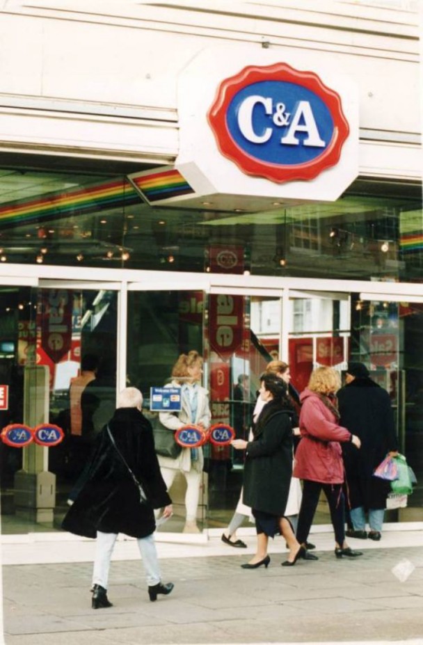 12 Stores From The 80s We Wish Would Come Back From The Dead ...