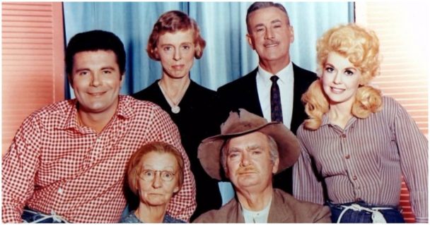 9 Ridiculous Reasons Awesome TV Shows Were Canceled | DoYouRemember?