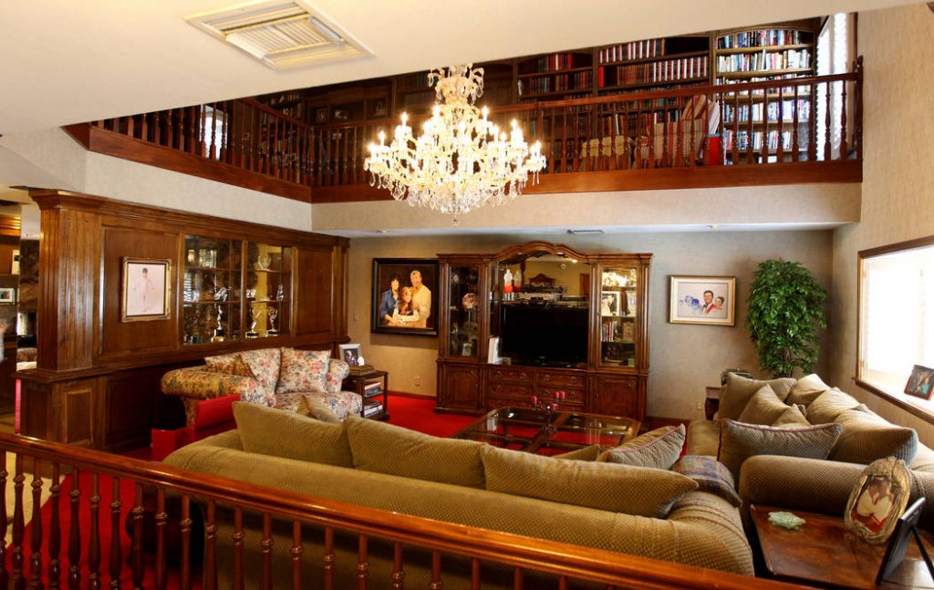 Jerry Lewis’ Las Vegas Home Is Up For Sale (Photos Inside) | Page 2 of ...