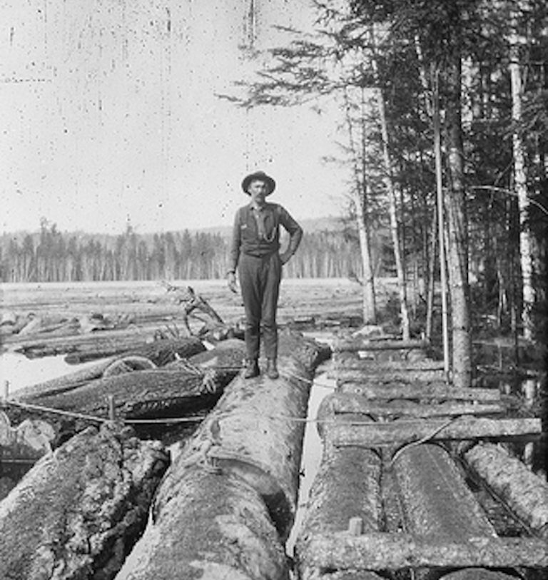 12 Vintage Jobs That Don’t Exist Anymore