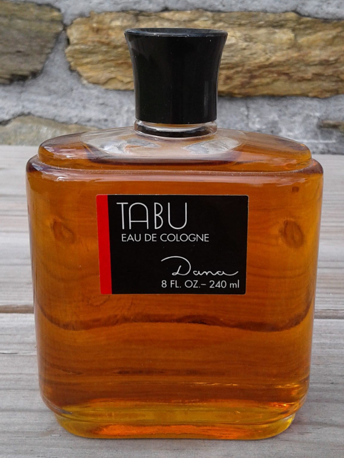 12 Perfumes That Will Transport You Right Back To The Good Old Days
