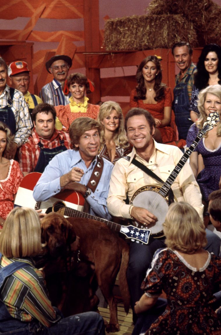 Remembering Roy Clark, Host Of 'Hee Haw' & Musical Virtuoso