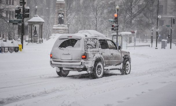 What To Do If You Are Stranded In Your Car During A Snowstorm