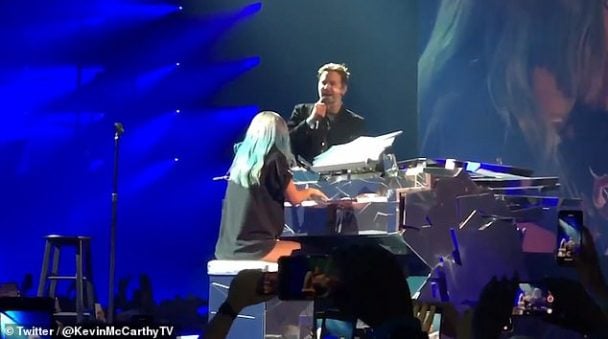 Lady Gaga And Bradley Cooper Reunite For Surprise Duet Of Award-Winning ...