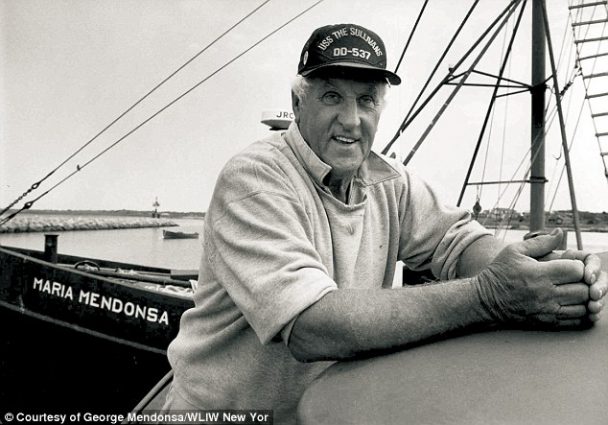 George Mendonsa, Sailor From Iconic VJ Day Photo, Dies At Age 95