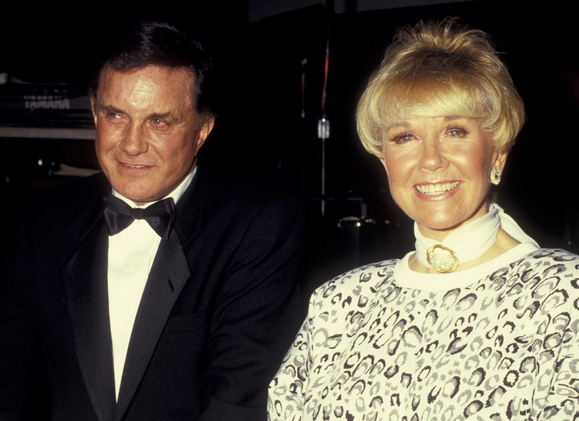 9 Photos Of Doris Day Prove She Hasn't Changed At All