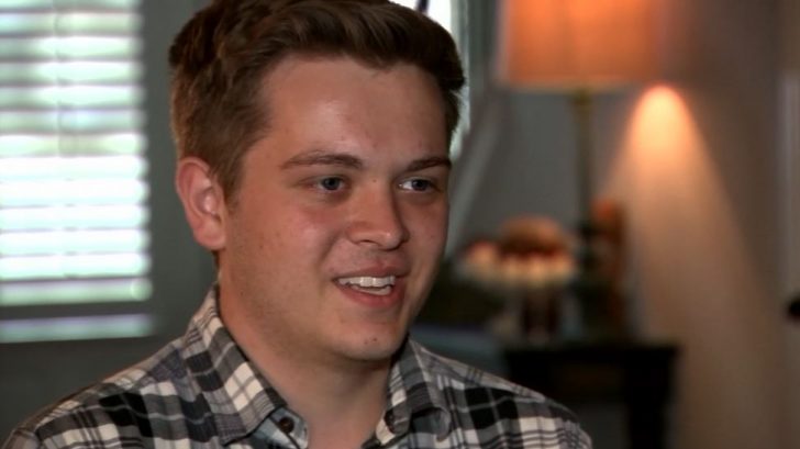 Chick-Fil-A Worker Jumps Through Window To Save Choking Child