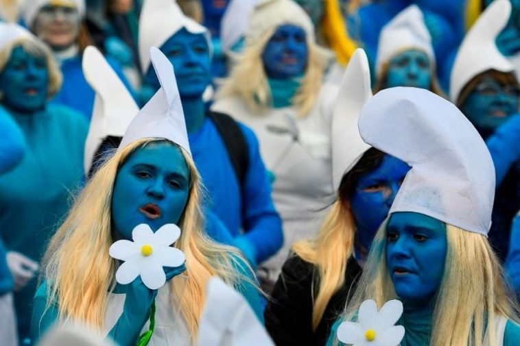 France Sets A World Record For The Largest Smurf Gathering