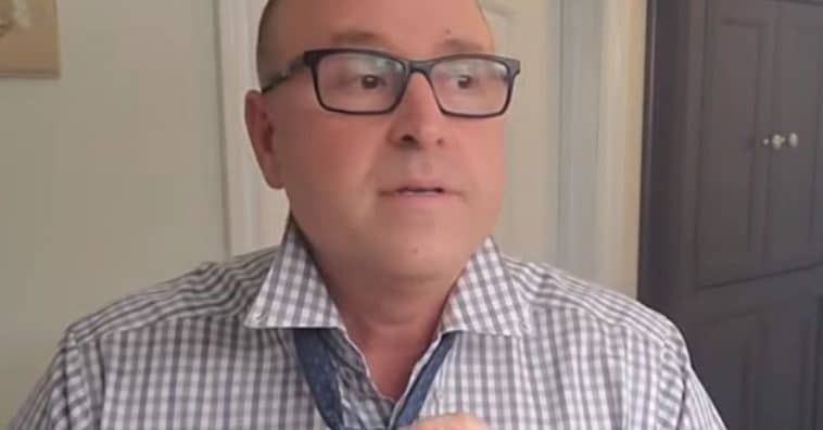 Man Starts A YouTube Channel For People Who Grew Up Without A Dad