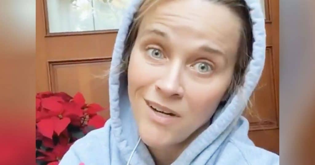 Reese Witherspoon Shows Off Flawless Makeup-Free Face In New Video