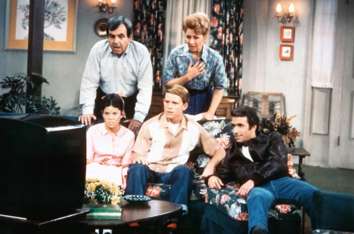 At 93, Marion Ross From 'Happy Days' Is Enjoying Retirement While ...
