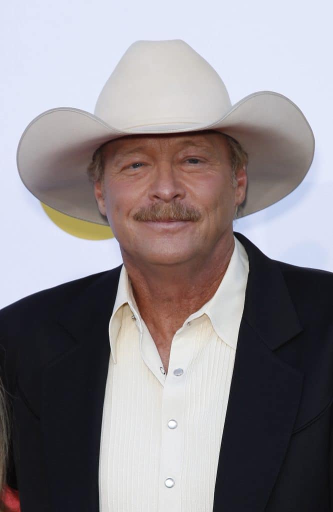 Country Singer Alan Jackson Shares His 'No Cure' Diagnosis