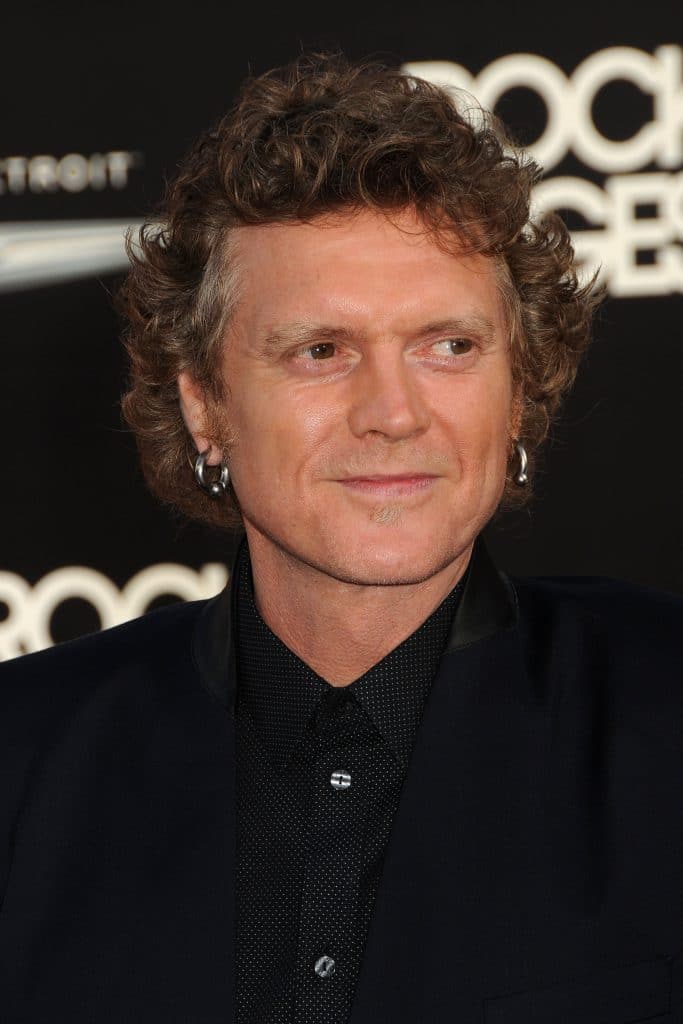 Def Leppard Drummer Rick Allen Shares What Kept Him Going After Losing ...
