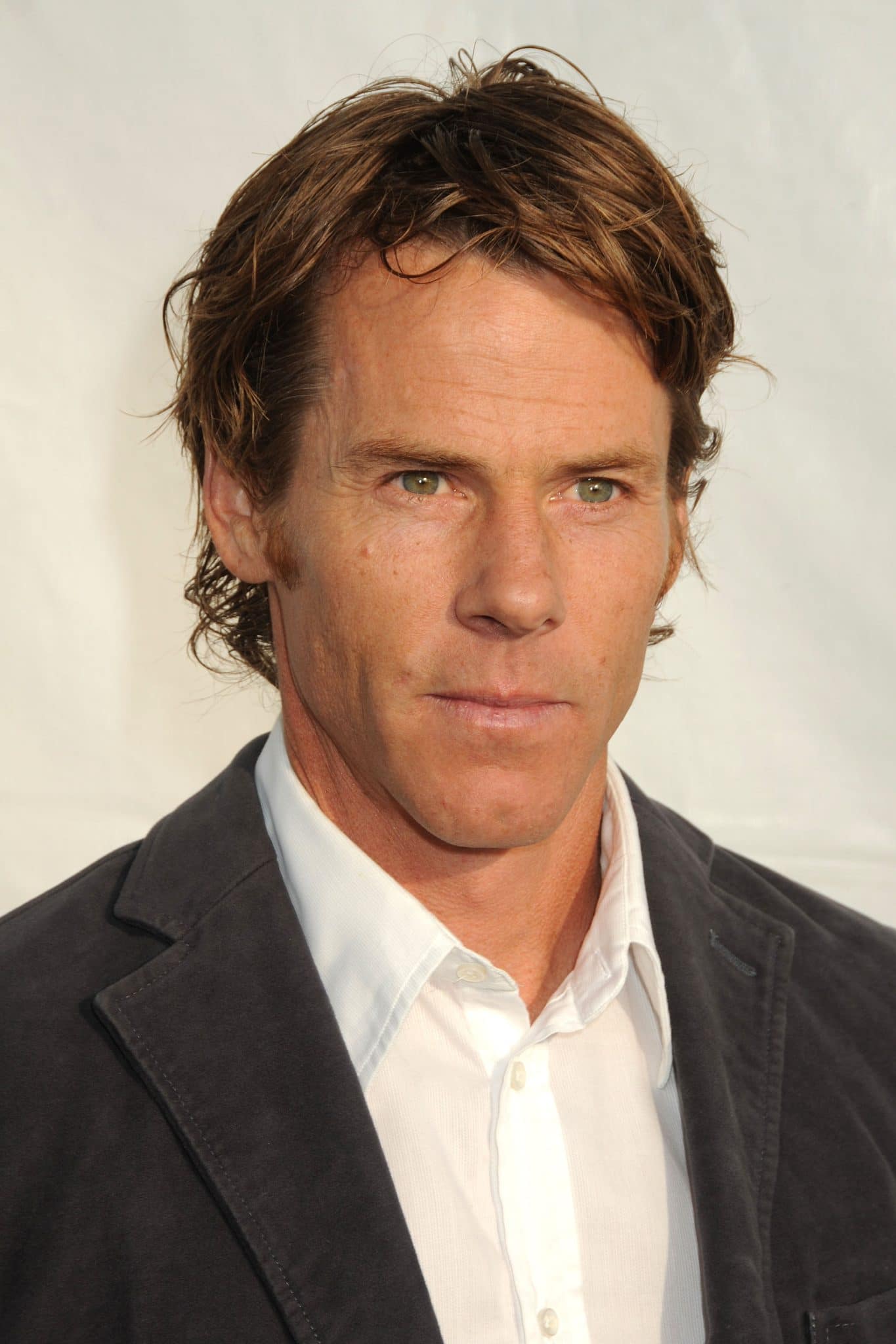 Julia Roberts Shares Rare Pic Of Twins Celebrating Their 17th Birthday