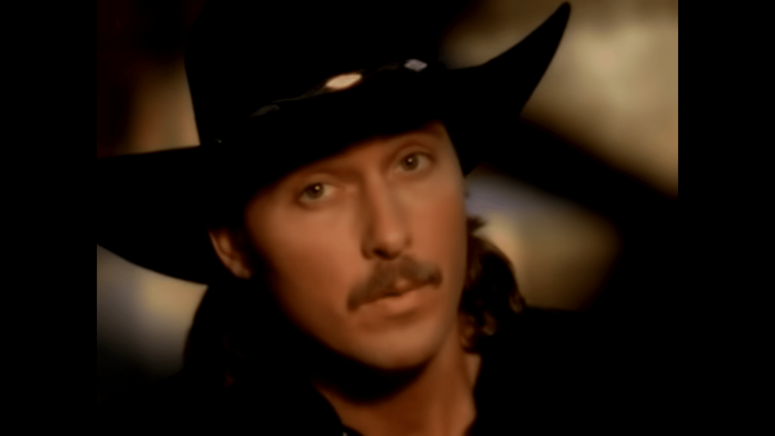 '90s Chart-Topping Country Artist Jeff Carson Dies At 58