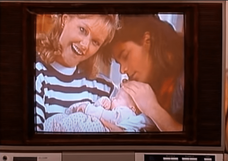 This Is The One Time We Saw The Girls' Mom On Full House
