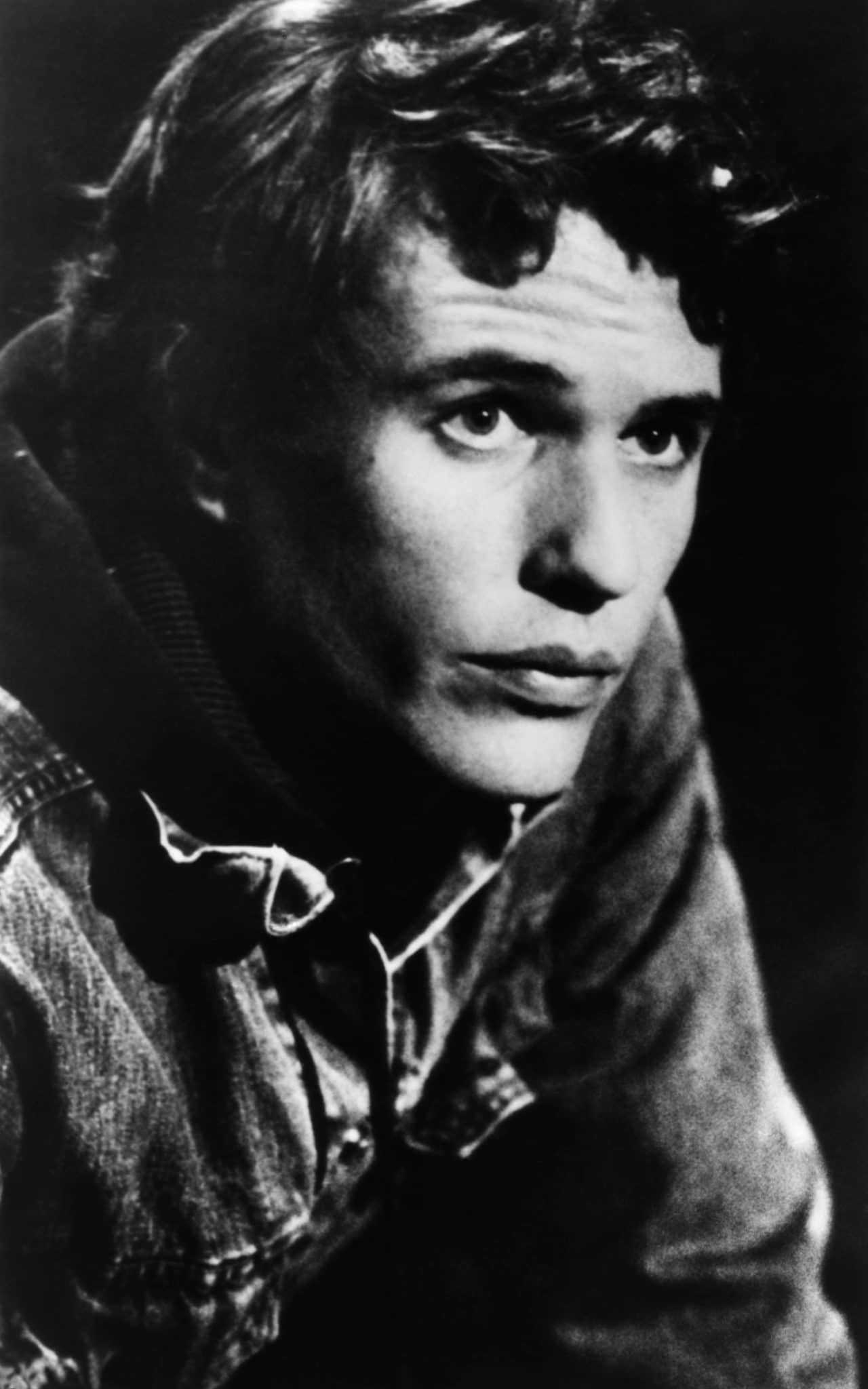 At 73, Tom Berenger From 'Platoon' Finally Settled Down After Four ...