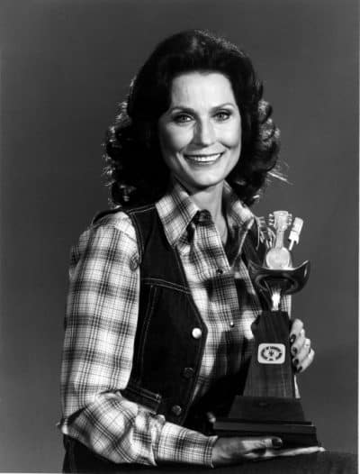 How Loretta Lynn Got Into Country Music, Plus Her Net Worth, & More ...