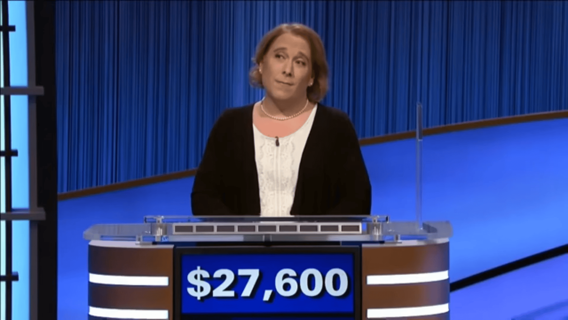 'Jeopardy!' Champion Amy Schneider Shares Photos From Secret Springtime ...