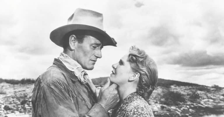 John Wayne Held His Breath When Kissing Geraldine Page To Keep From ...