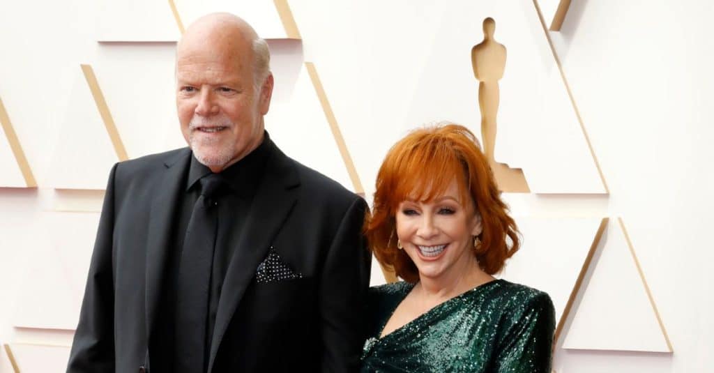 Reba McEntire, Rex Linn Built Relationship While Living In Different States