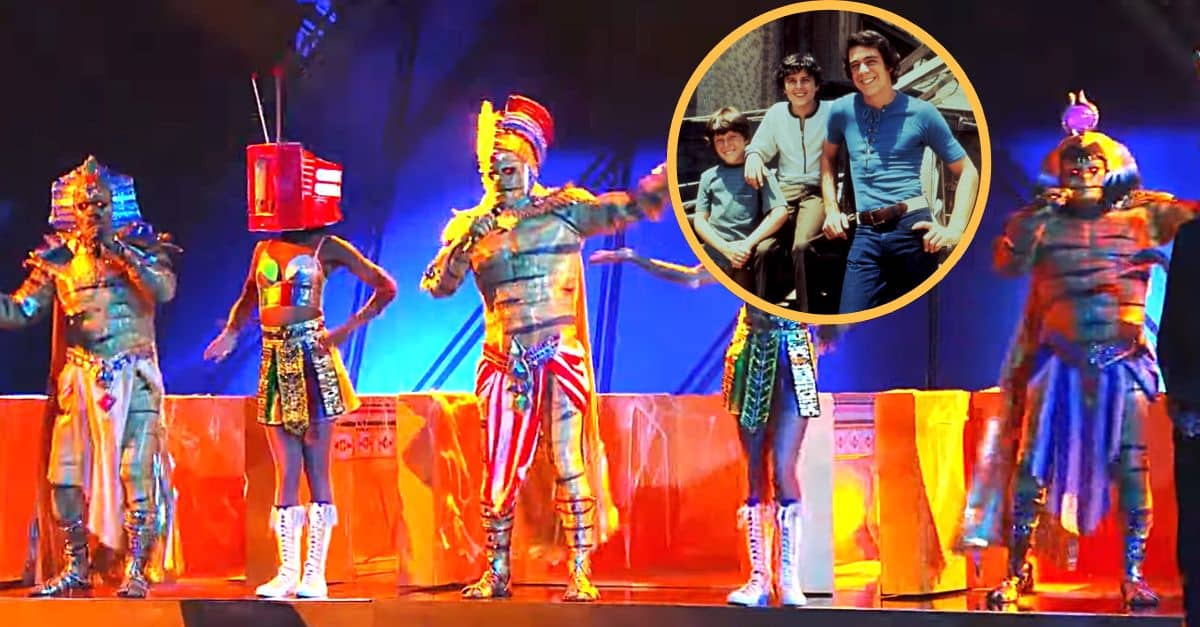 'The Masked Singer' Gets Nostalgic With Sitcom-Themed Night And A Very ...