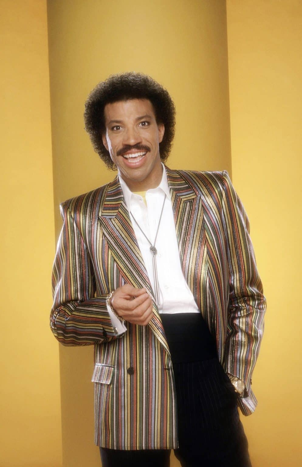 Lionel Richie Celebrates Honor With His Much Younger Girlfriend