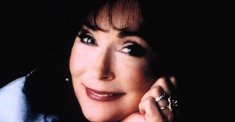 Loretta Lynn's Children Share Thoughts On Her Grand Ole Opry Tribute Loretta Lynn's Children Share Thoughts On Her Grand Ole Opry Tribute