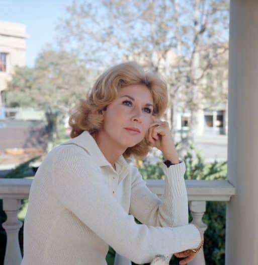 Michael Learned Wanted To Quit At The Early Stages Of The Waltons