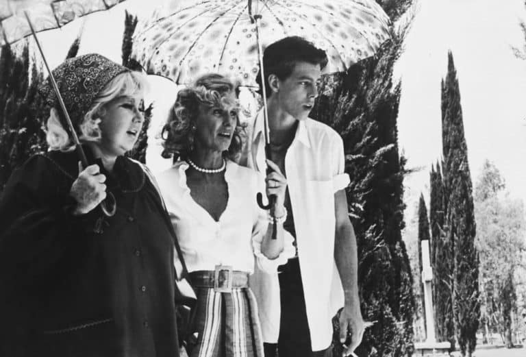 Meet The 4 Children of Late Cloris Leachman, Including Son Who Died At ...