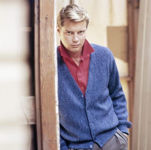 '50s Idol Troy Donahue Was Homeless In New York Before Hollywood ...