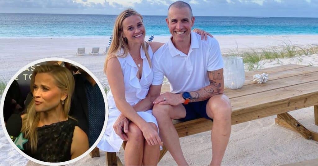 Reese Witherspoon Rocks Figure-Hugging Dress In First Public Appearance ...