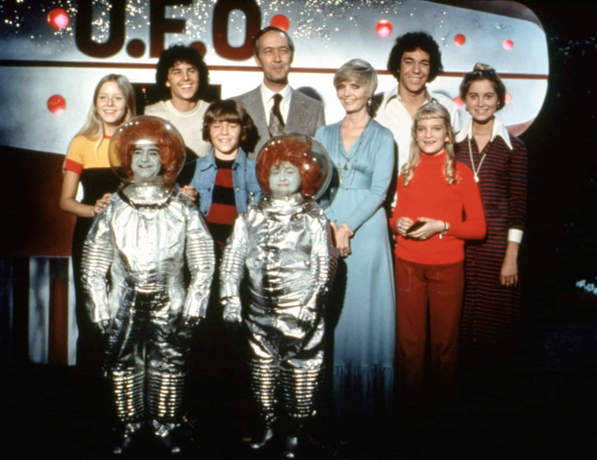 A Dangerous Encounter Drove Susan Olsen To Quit Acting After 'The Brady ...