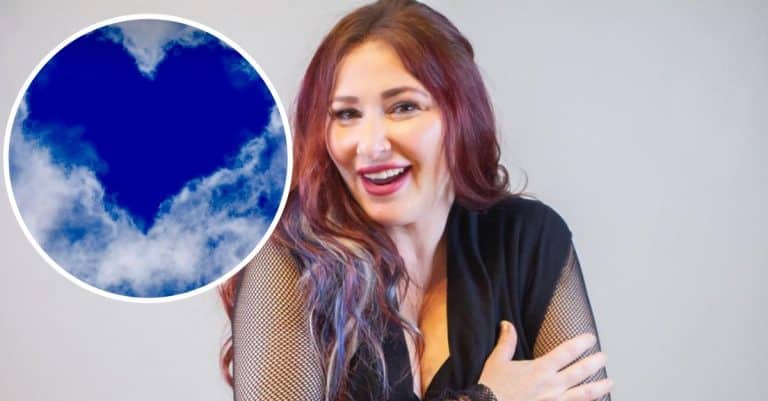 '80s Pop Star Tiffany Is "Thanking The Angels Above" After Scary Car Accident