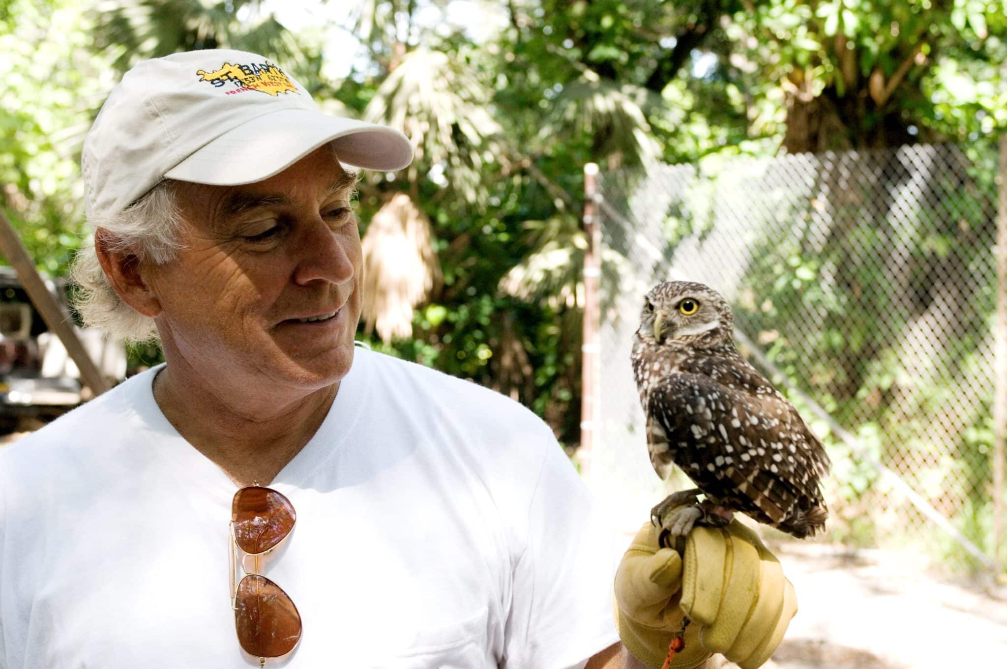 "Margaritaville" Singer Jimmy Buffett Dies At Age 76
