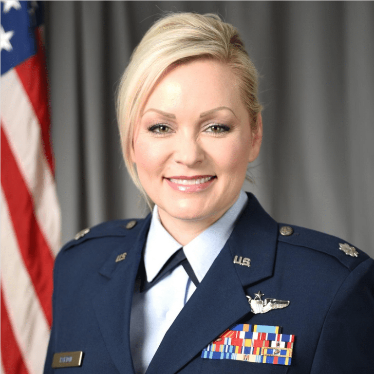 Dolly Parton's Niece Danielle Is A Decorated Pilot With Her Very Own ...