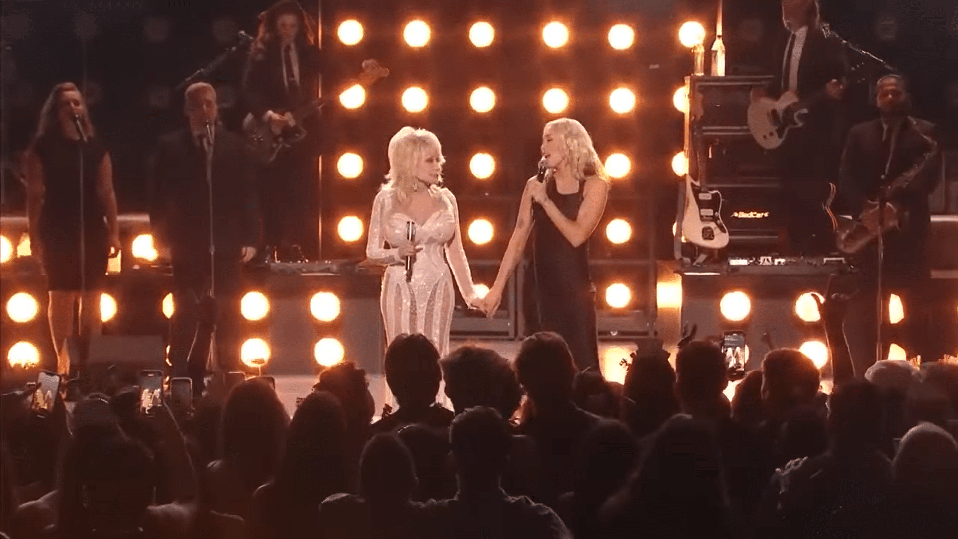 Dolly Parton And Miley Cyrus Team Up For New Cover Of Dolly Parton And Miley Cyrus Team Up For New Cover Of