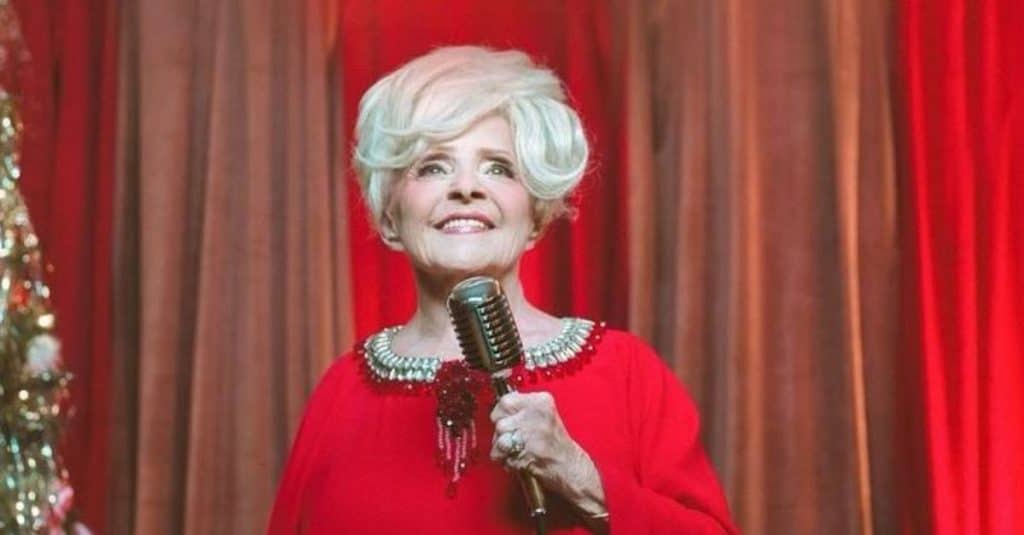 Brenda Lee Still ‘Rockin' Around The Christmas Tree’ 65 Years After Her Hit Song's Release ...