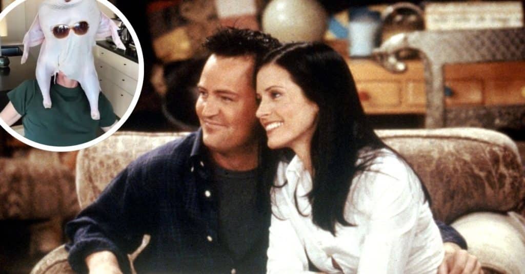 WATCH: Courteney Cox Hilariously Recreates Iconic 'Friends' Turkey Scene