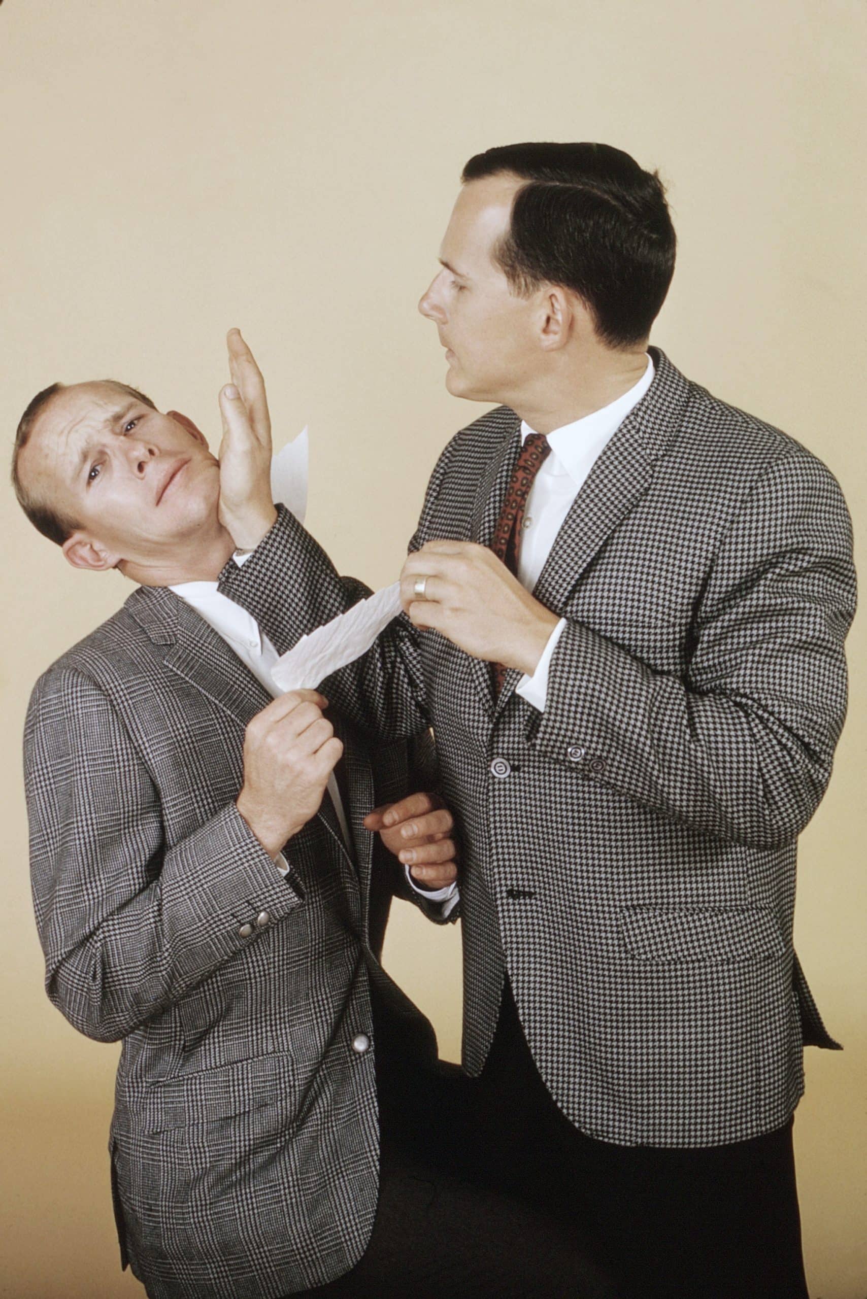 Tom Smothers, One Half Of Famous Comedy Duo, Dies At 86
