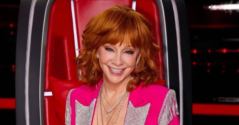 Reba McEntire Performs Tribute To Her Late Mom On ‘The Voice ...