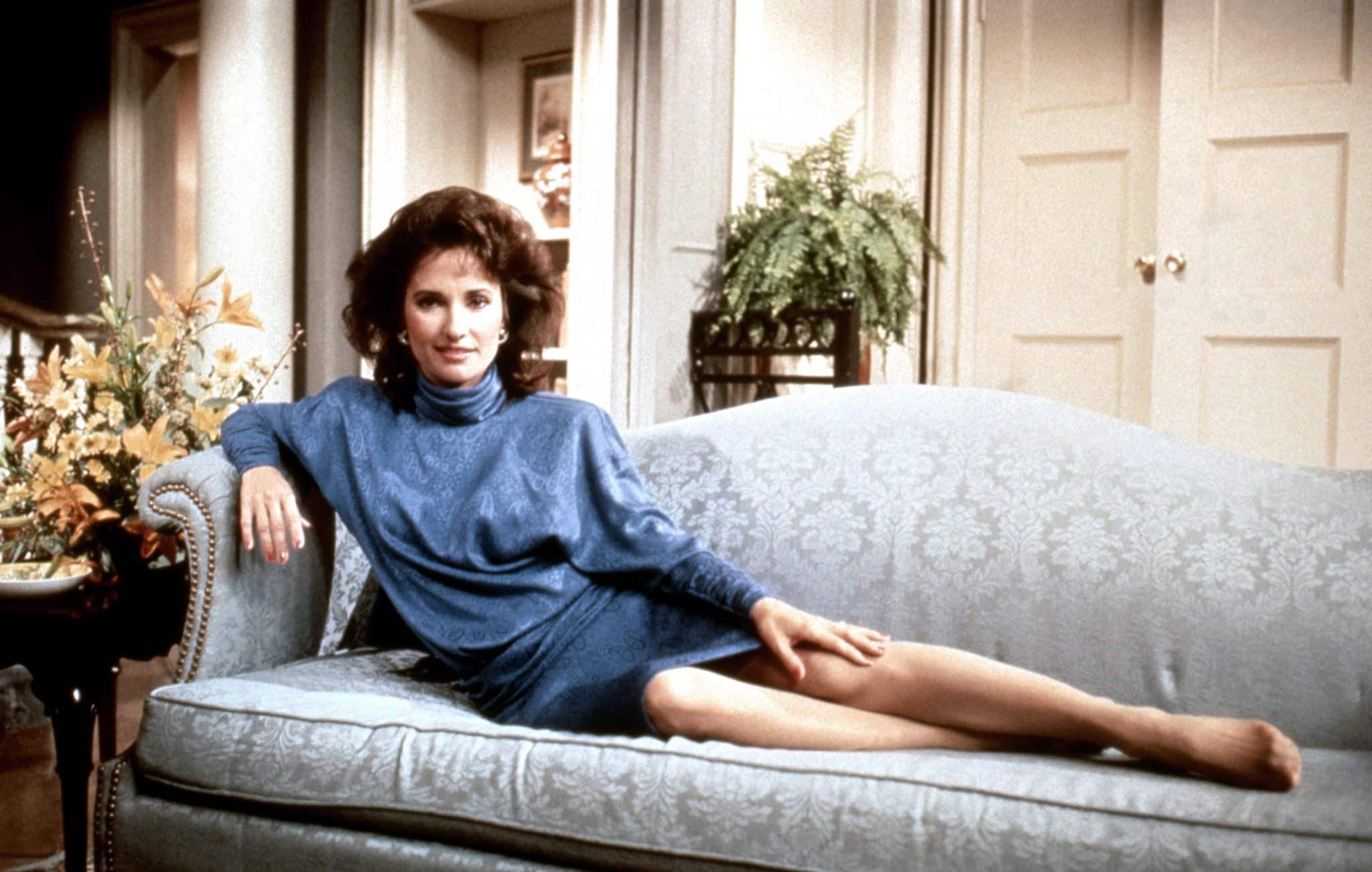 Susan Lucci Accepts Lifetime Achievement Award, Says Late Husband Has ...