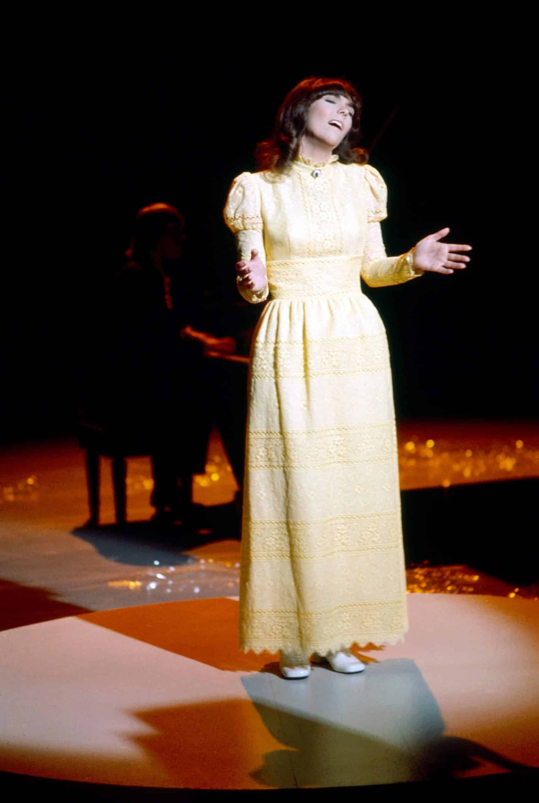 Carpenters Performance Of ‘Close To You’ Still Brings Tears To My Eyes