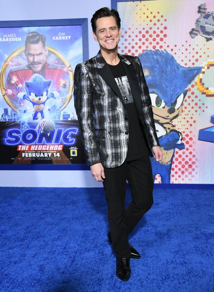 Jim Carrey Celebrates 62nd Birthday With Comedy Legends For "The Laugh ...