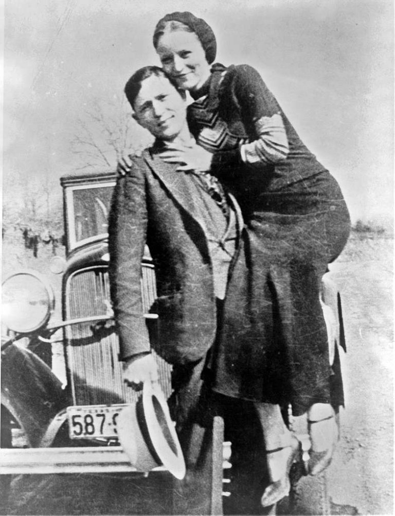 Relatives Of The Real Bonnie And Clyde Want The Pair Buried Together 90 ...