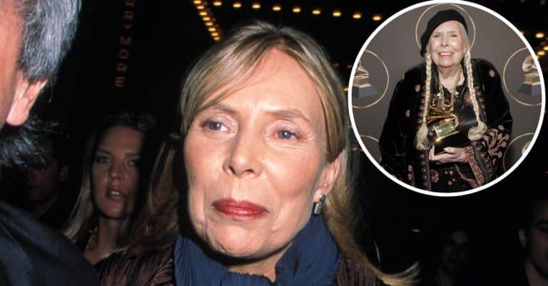 80-Year-Old Joni Mitchell Makes Debut Grammy Award Ceremony Performance ...