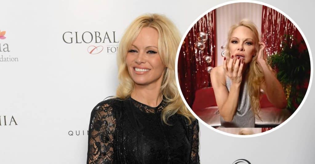 Pamela Anderson Stuns In '90s Makeup Look After Going Makeup-Free For ...