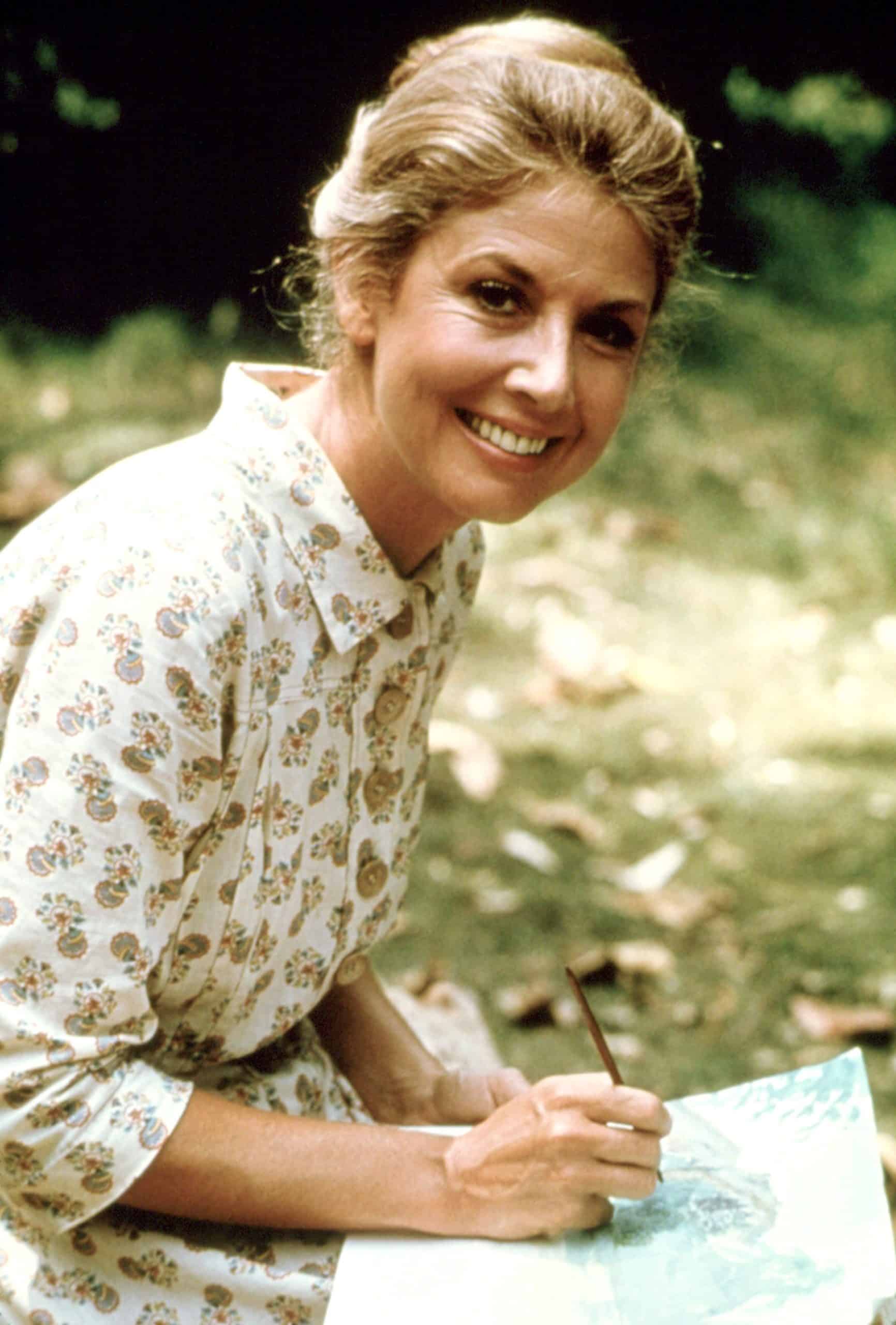 James Arness Asked Michael Learned For A Date After Their ‘Gunsmoke’ Kiss