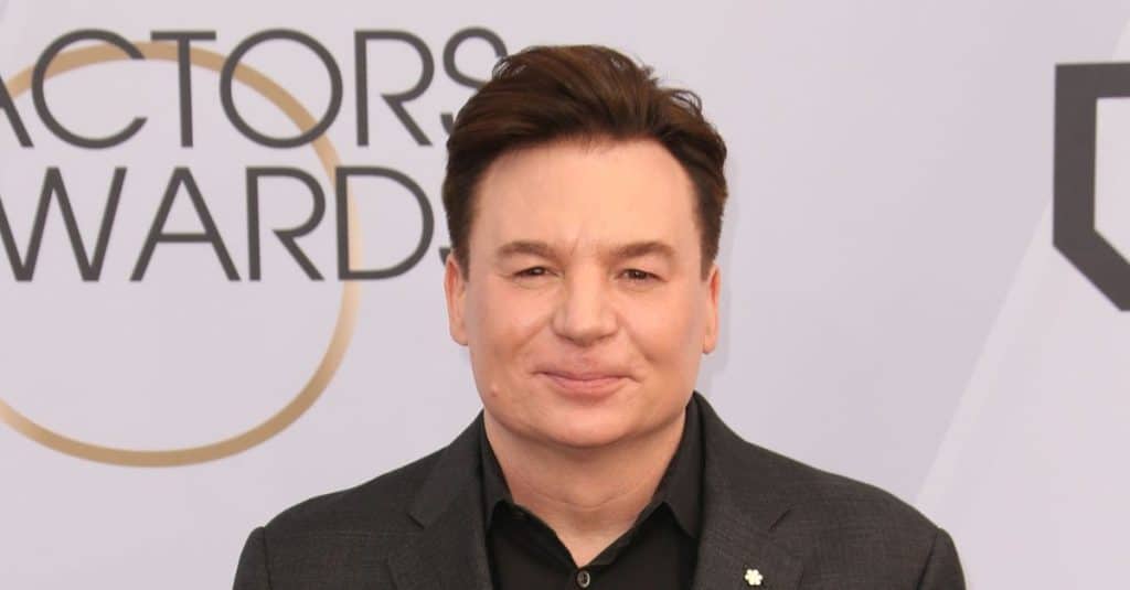 Comedy Legend Mike Myers Makes Rare Public Appearance Sporting Short ...